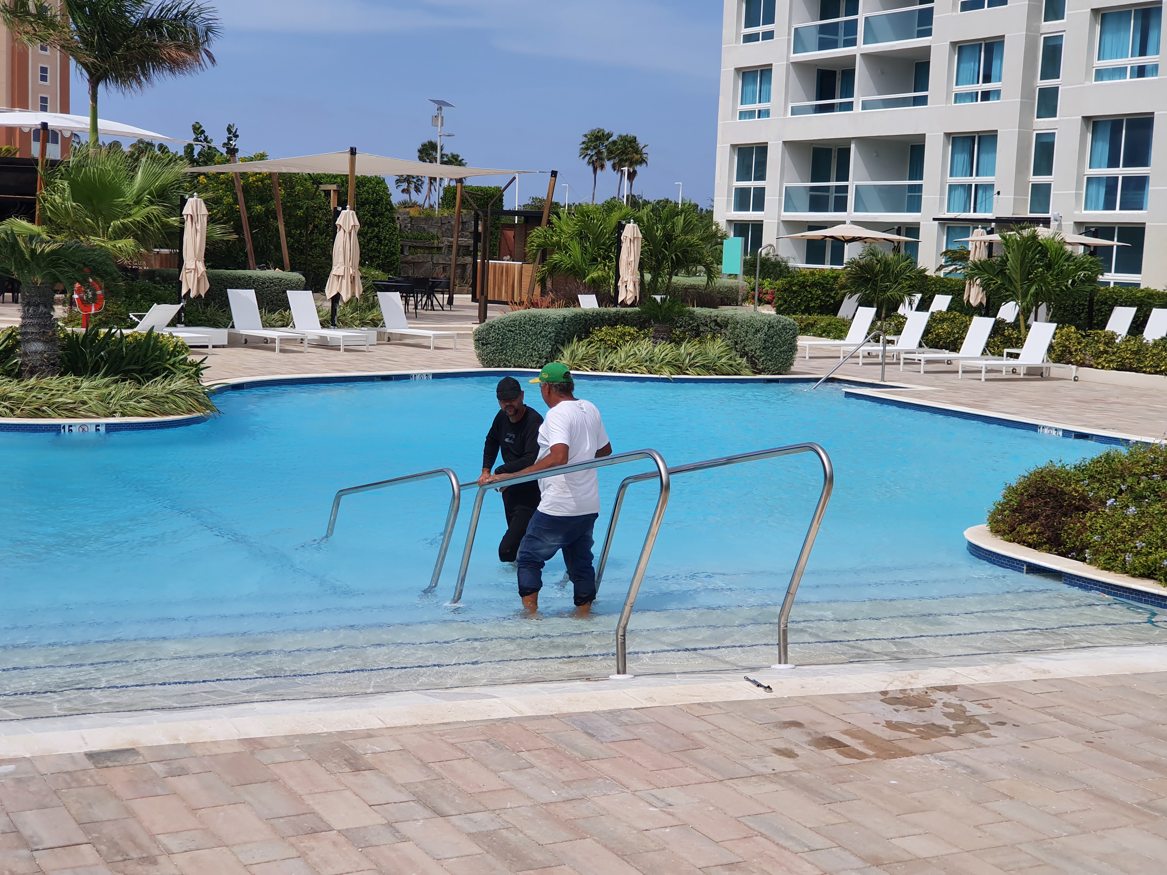 Crystal Pool Services | Premium Pool Construction in Aruba